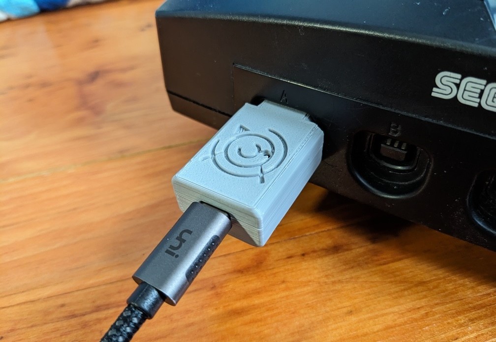 This Handy Dreamcast USB Adapter Lets You Use Third-Party Controllers ...