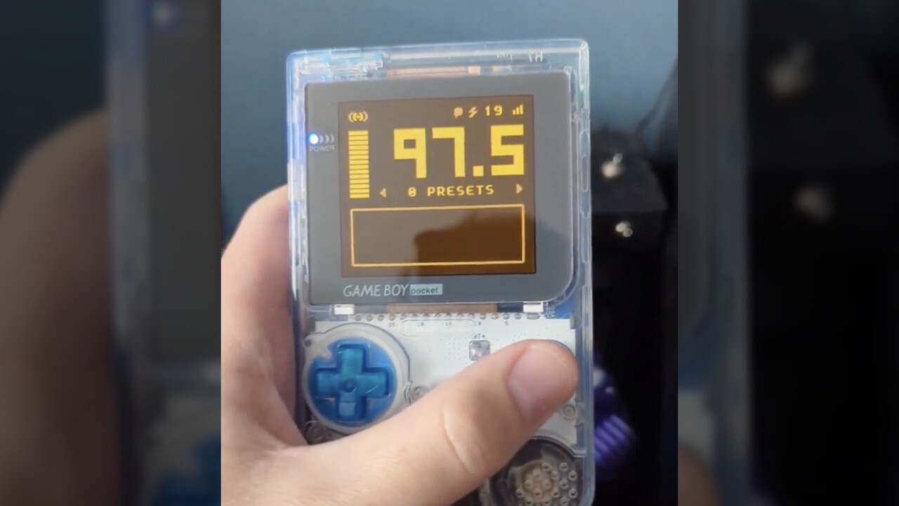 This Cart Turns Your Game Boy Into A Fully-Functional FM Radio | Time ...