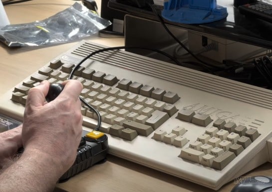 How Do You Pronounce "Amiga"?