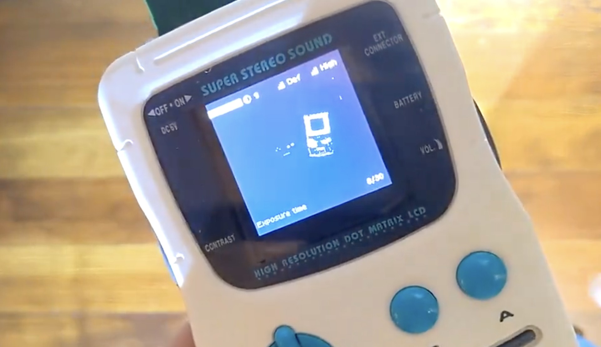 Hacker Gets The Game Boy Camera Working On The Mega Duck | Time Extension